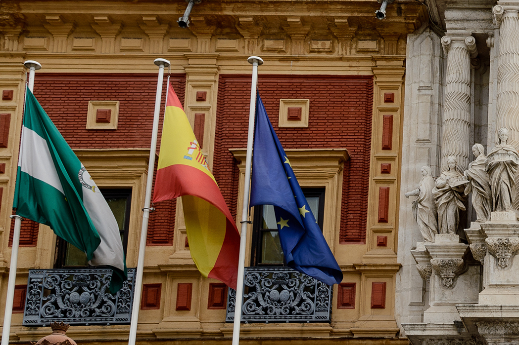 Southern Spain Digital Mobile Communications Network a First for Europe