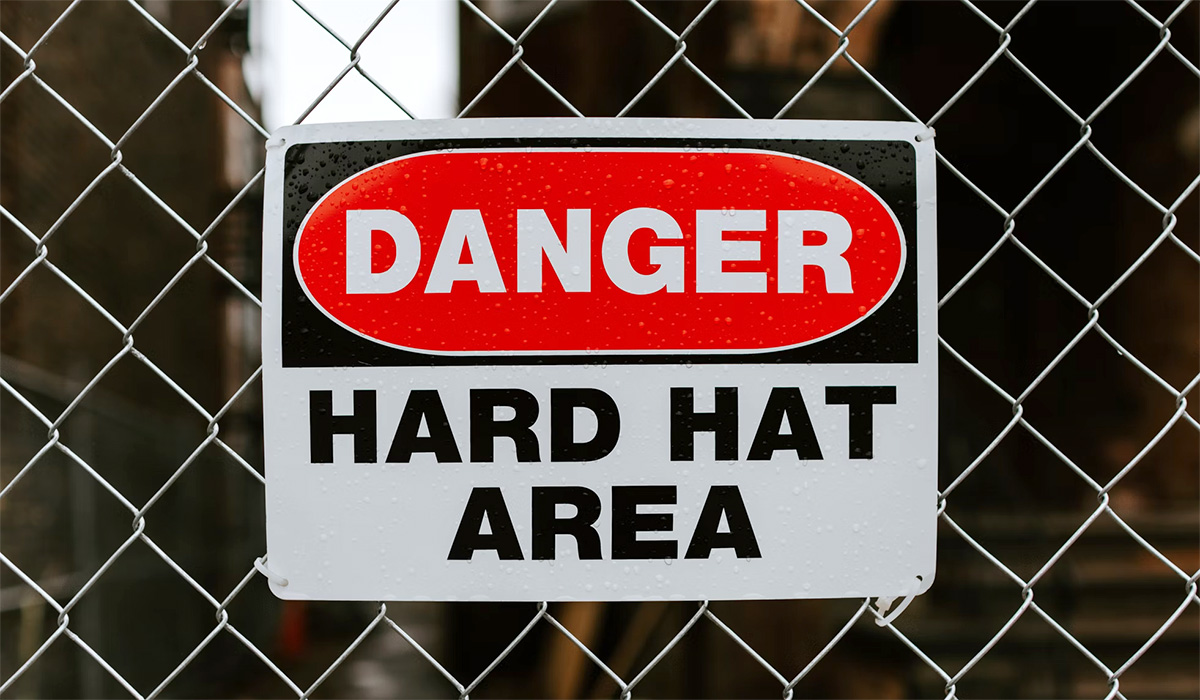 Minimize Workplace Injuries with Location Services | Tait ...